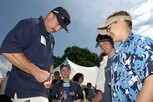 Detroit Tigers, wives association go to bat for Mott patients | The ...